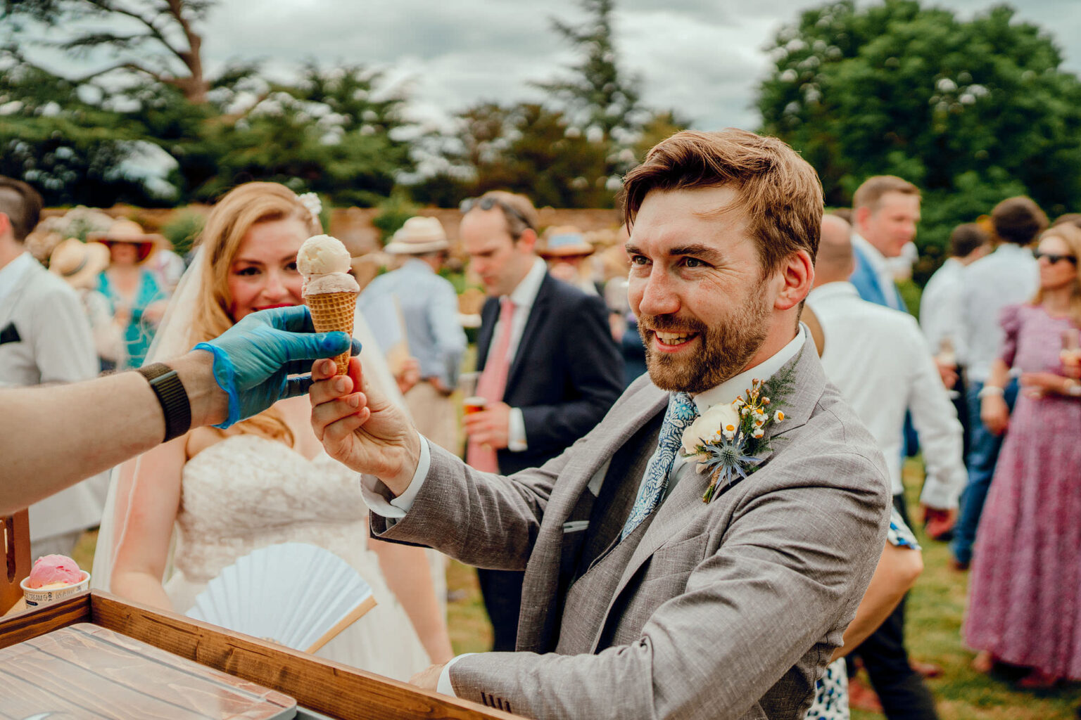 Sabrina & Rob - Helmingham Hall Wedding Photography